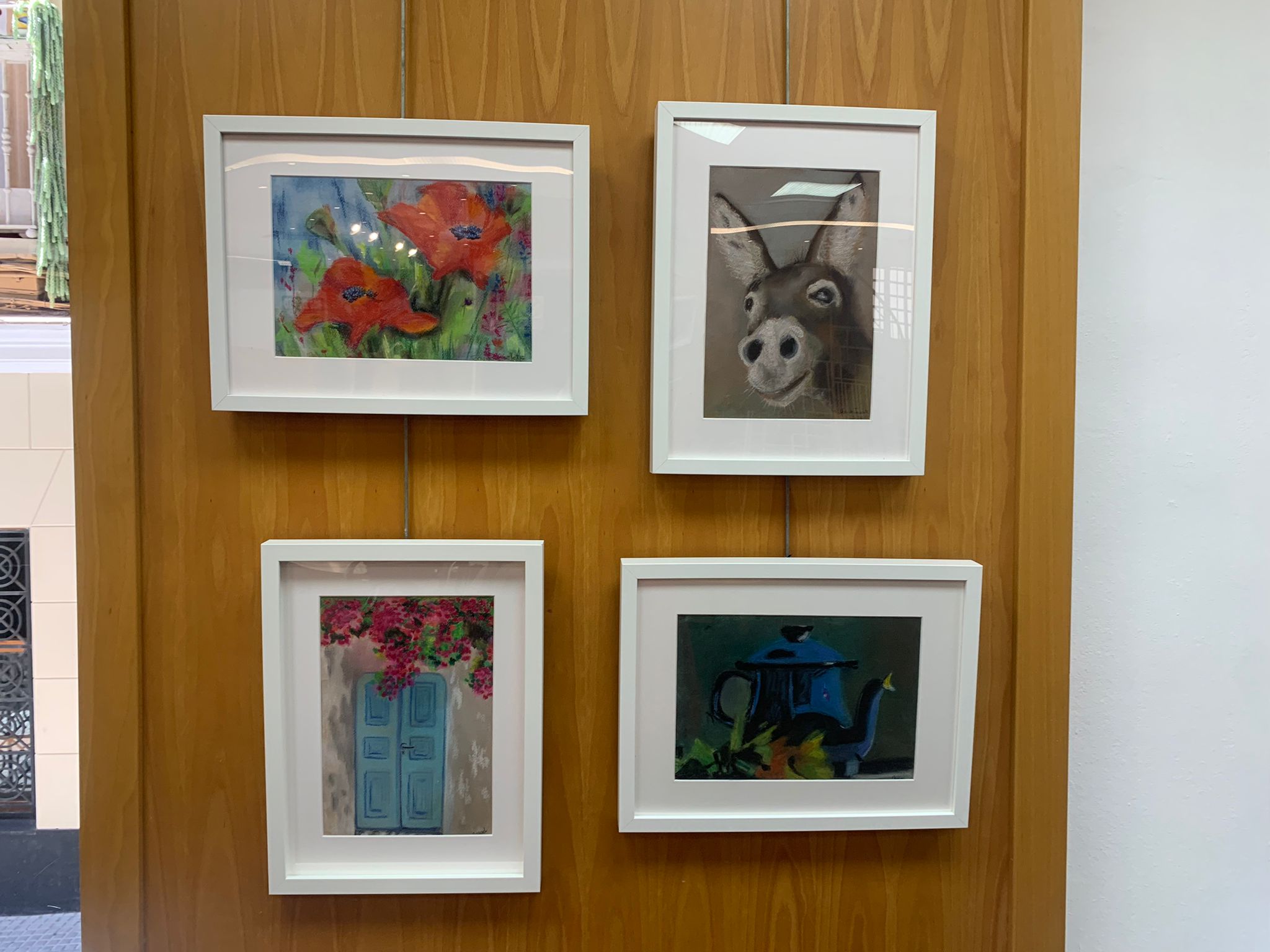 Inaugurada la exposición 'Emociones y creatividad', un respiro ...